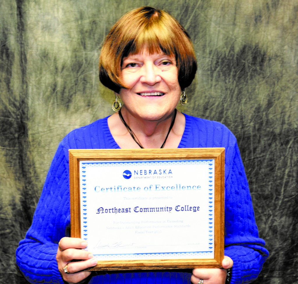 Departamento de Educación de Adultos de NECC recibe reconocimiento ...